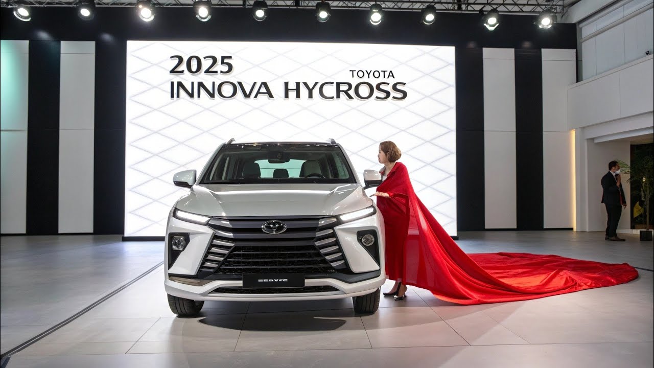 "2025 Toyota Innova Hycross REVEALED – Mind-Blowing Upgrades You Won’t ...