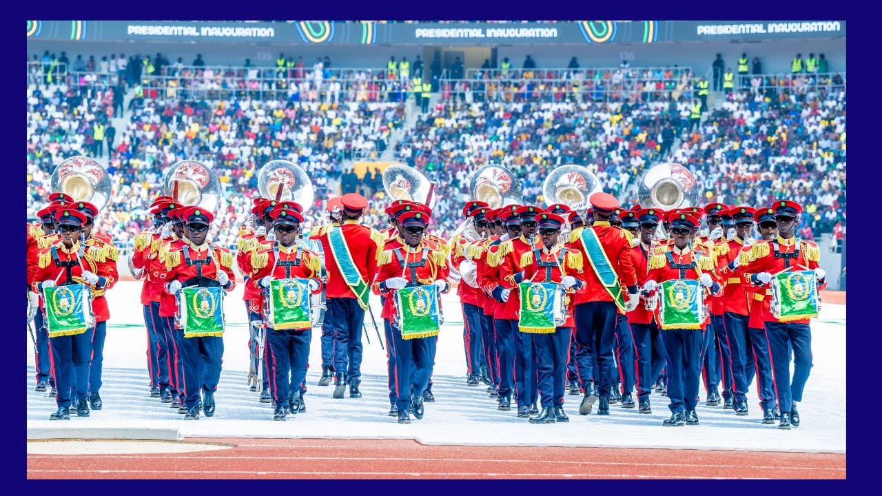MILITARY BAND YARIRIMBYE "AZABATSINDA KAGAME YARUKUYE KU MUHETO"MU ...
