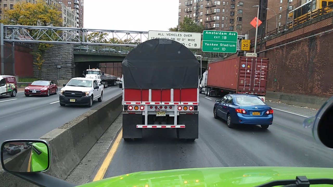Driving the Cross Bronx Expressway in New York City. - YouTube