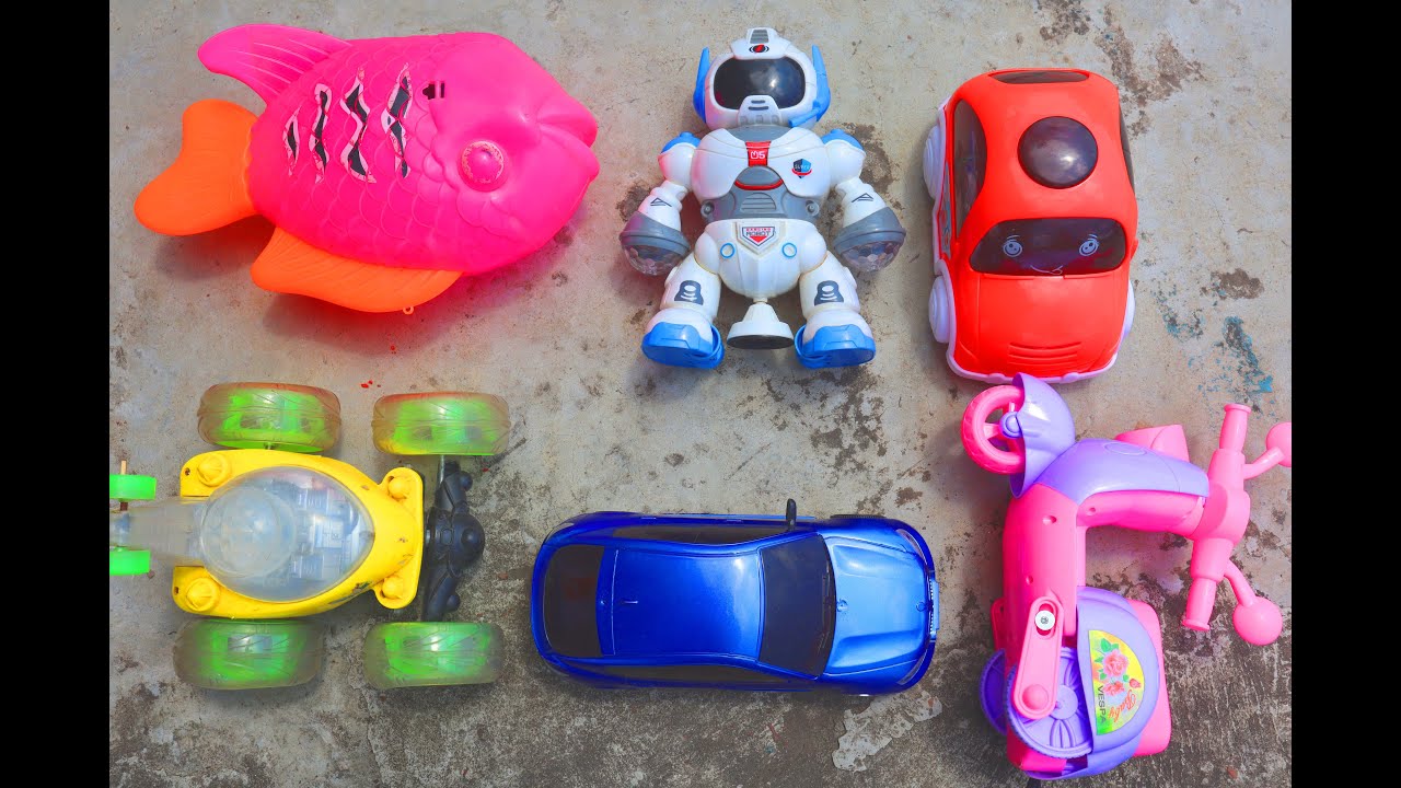Satisfying car, dancing car, Robot, Fish, Vespa , riding by hand ...