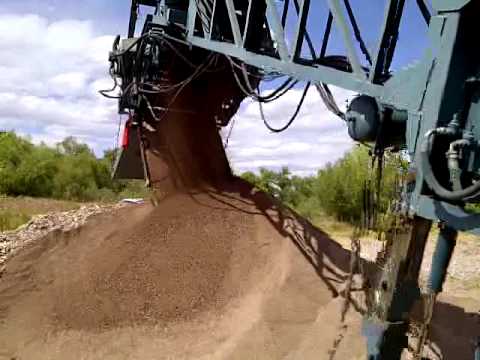 Cribadora POWERSCREEN MK2 - YouTube