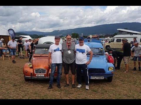 Dölüggs meets Gauloises 2CV truck - YouTube
