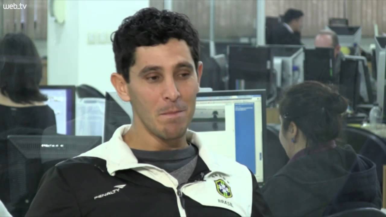 Bate-papo no Tempo Técnico recebe o árbitro de futebol Daniel Nobre Bins - YouTube