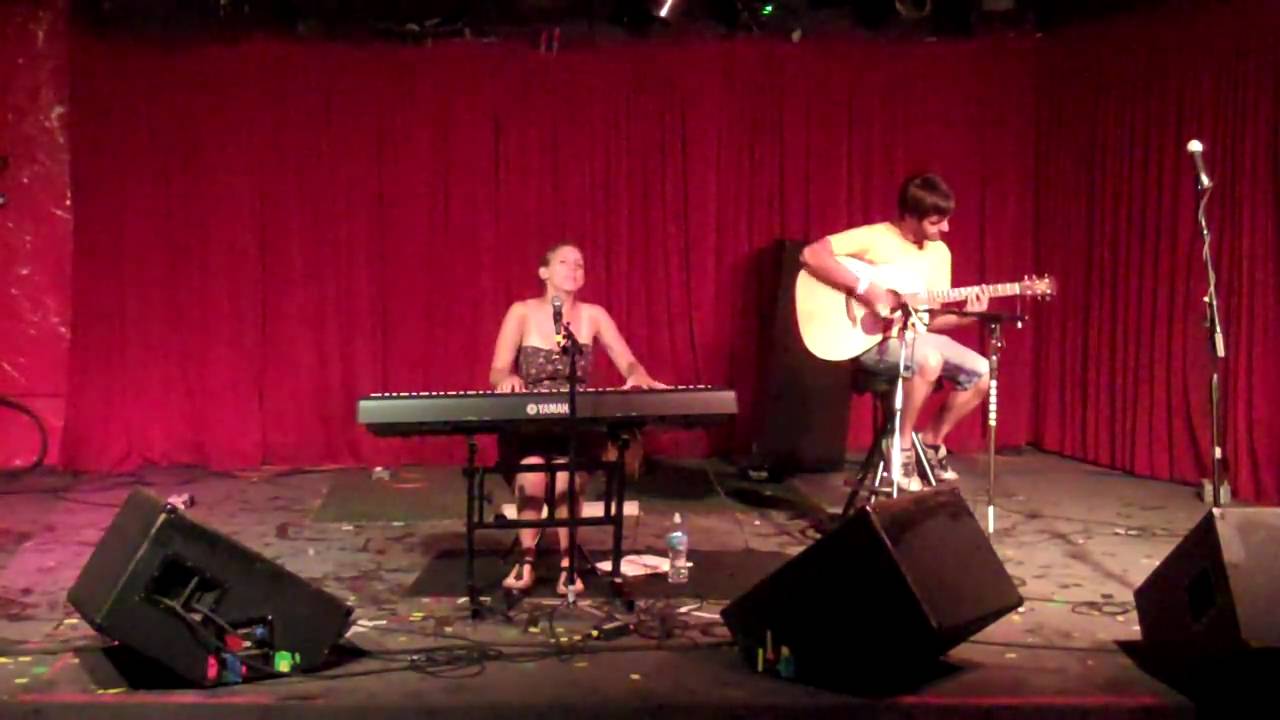 Amory Sivertson Beautiful Youtube 8282