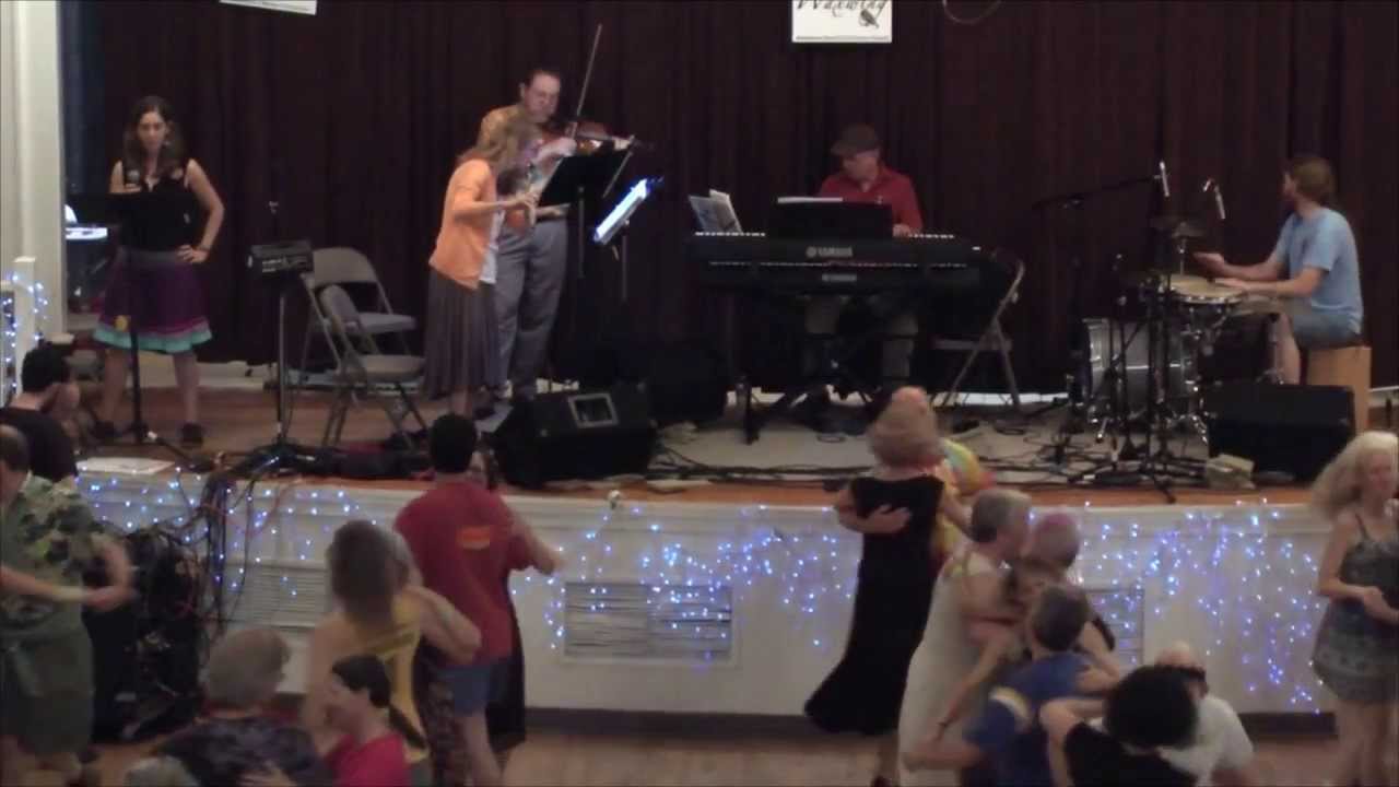 Contra Dancing - Catapult Showcase 2013 - Waxwing & Quena Crain (loft ...