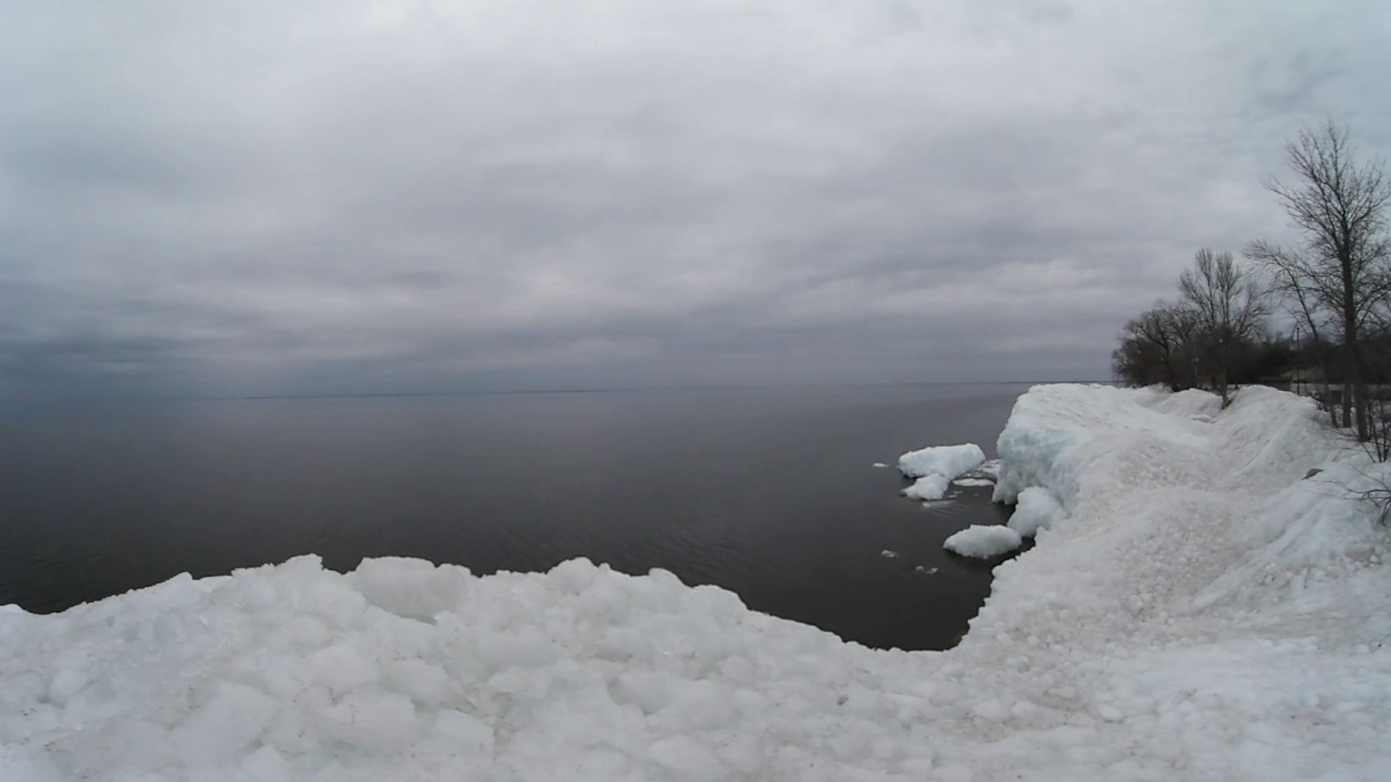 Ice shove Lake Winnebago - YouTube