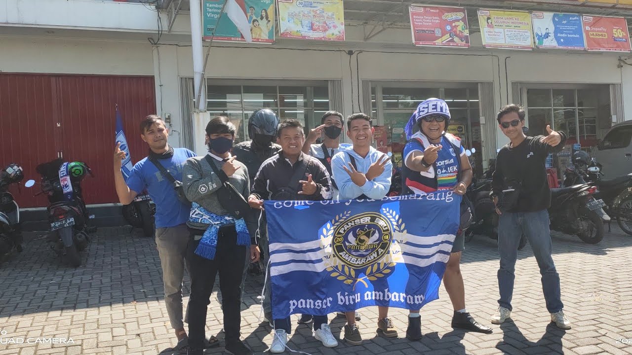 bersama panser biru PSIS Semarang kalah ra Popo nak menangan terus ndak ...