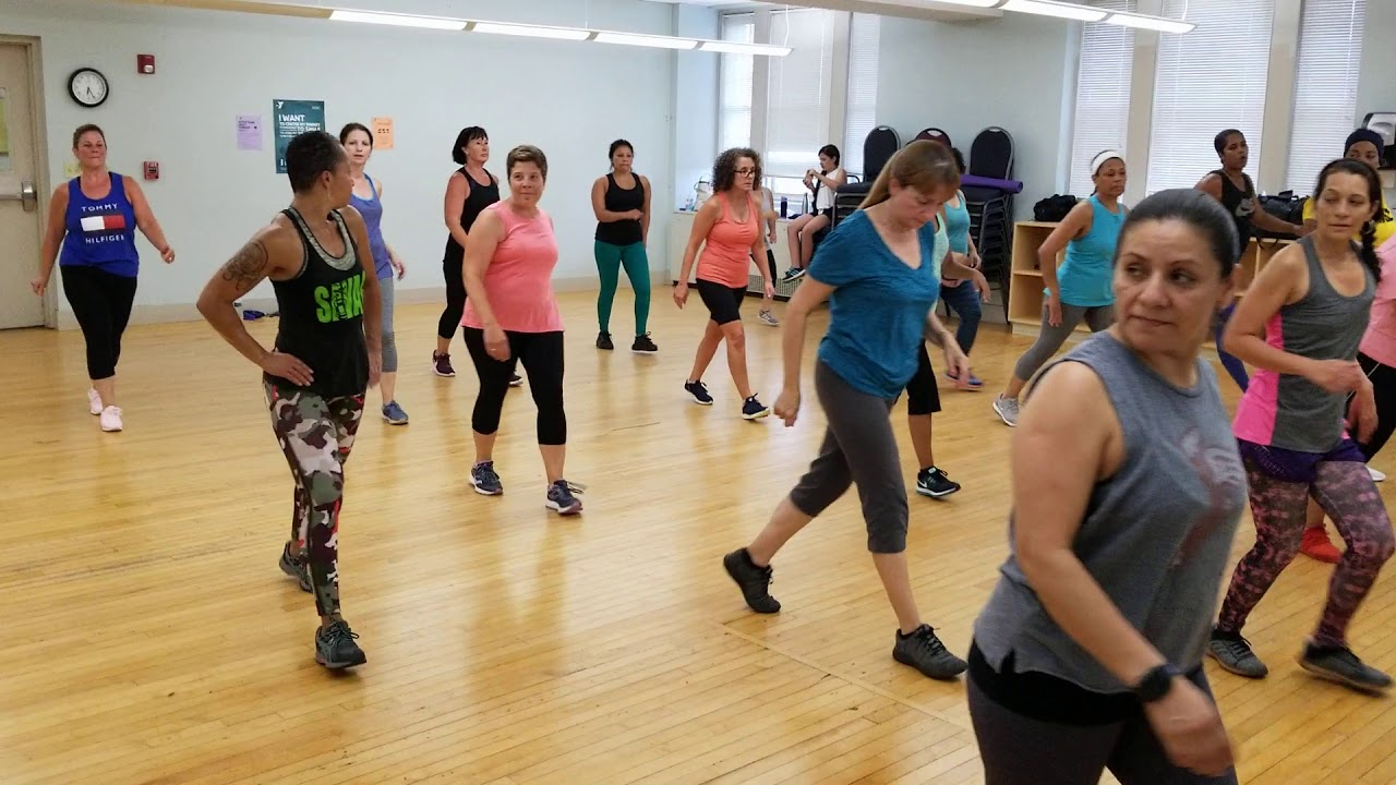 Little mix....bounce back....zumba - YouTube