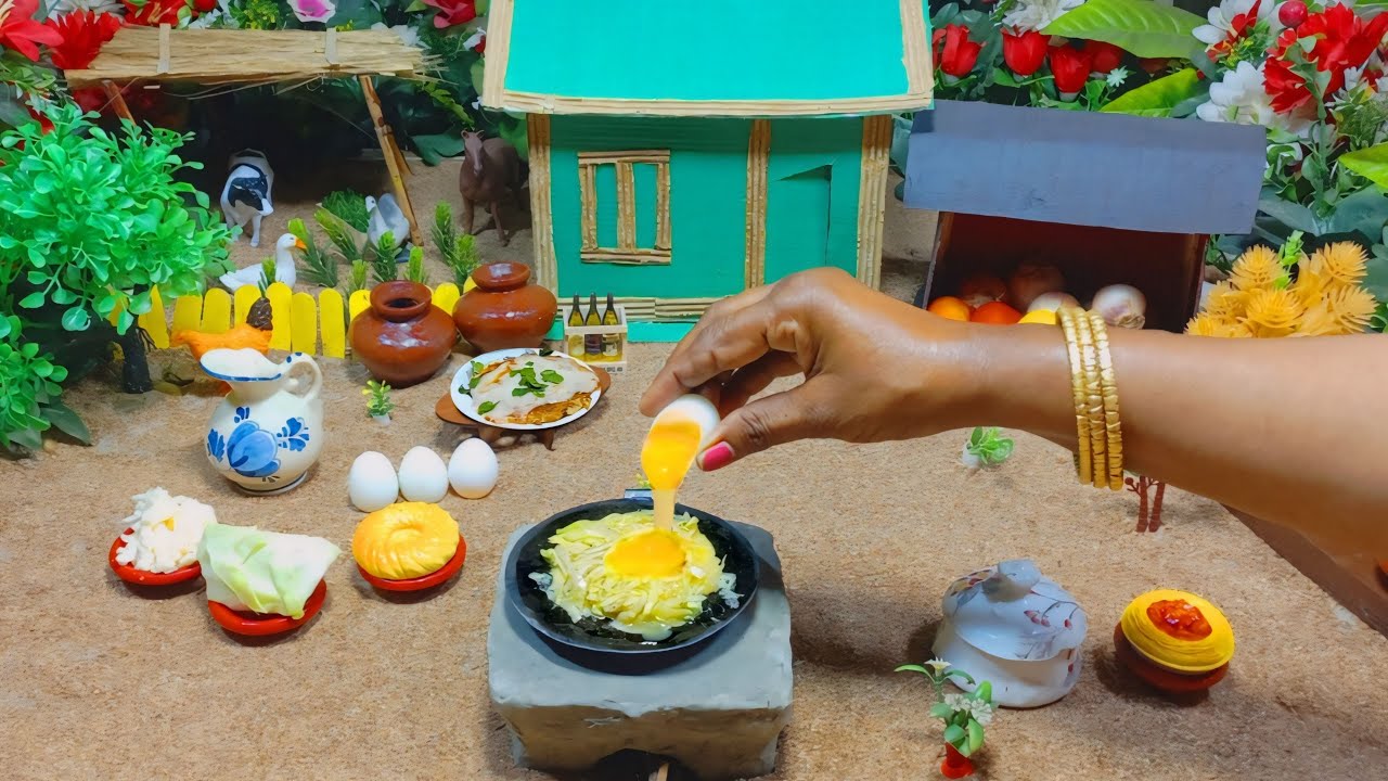 Miniature Egg Stuffed Paratha+ Egg Gravy|Crispy Paratha Recipe|Small ...