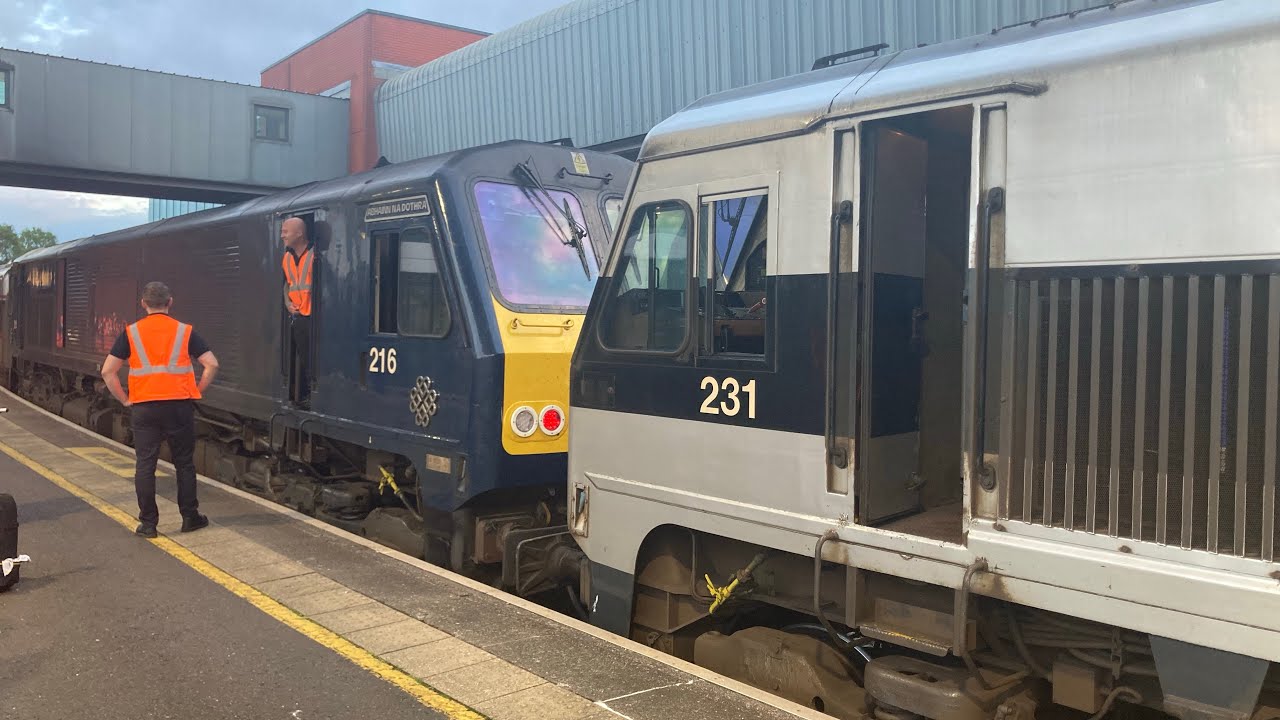(Irish Rail) Class 201 Locomotive (231) rescuing failed (216) - Lanyon ...