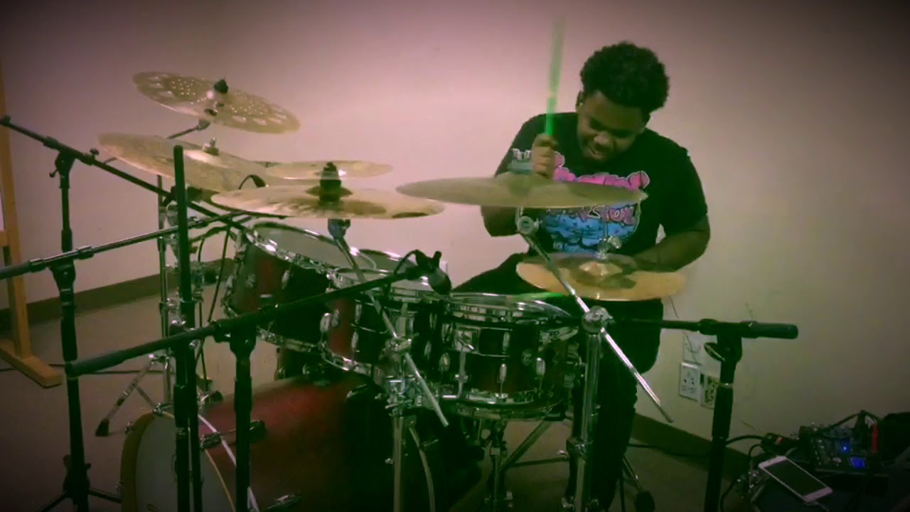 Rushin-Cj Thompson - YouTube