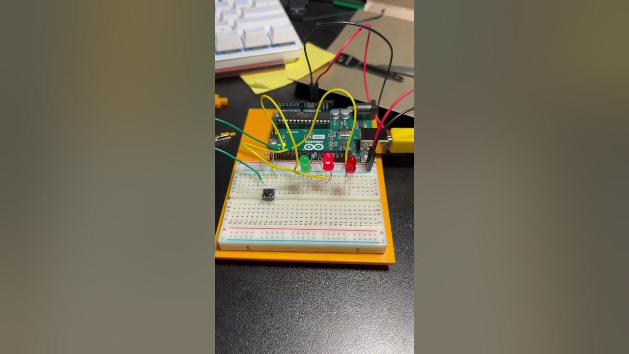 Arduino project 2 - different lighting code - “delay” - YouTube