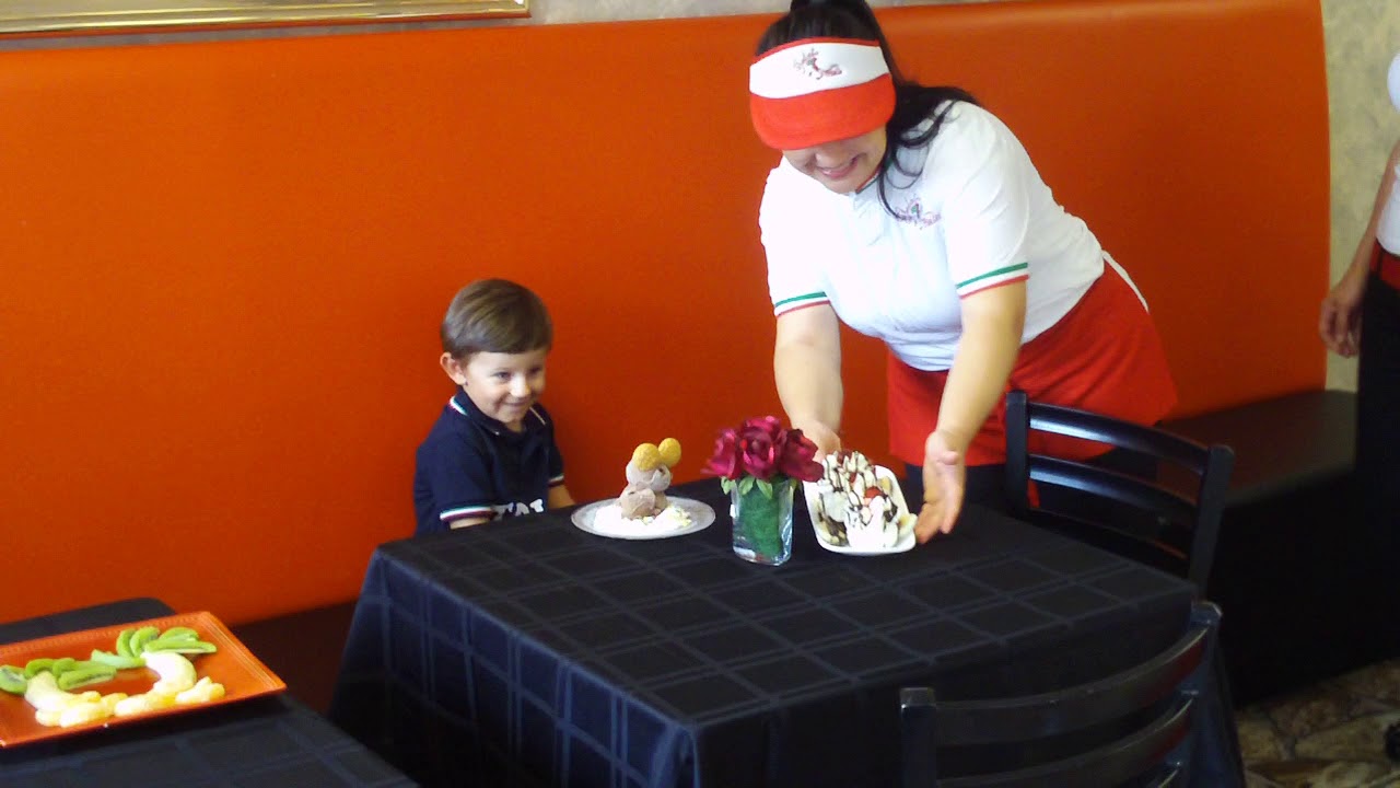 GELATO BELLO Italian Ice Cream store Clearwater beach FL - YouTube