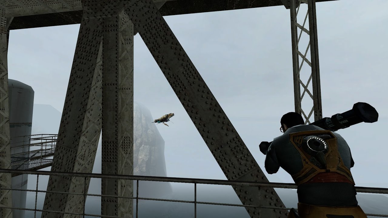 Half Life 2 - Part 14 - Bridge Battles - YouTube