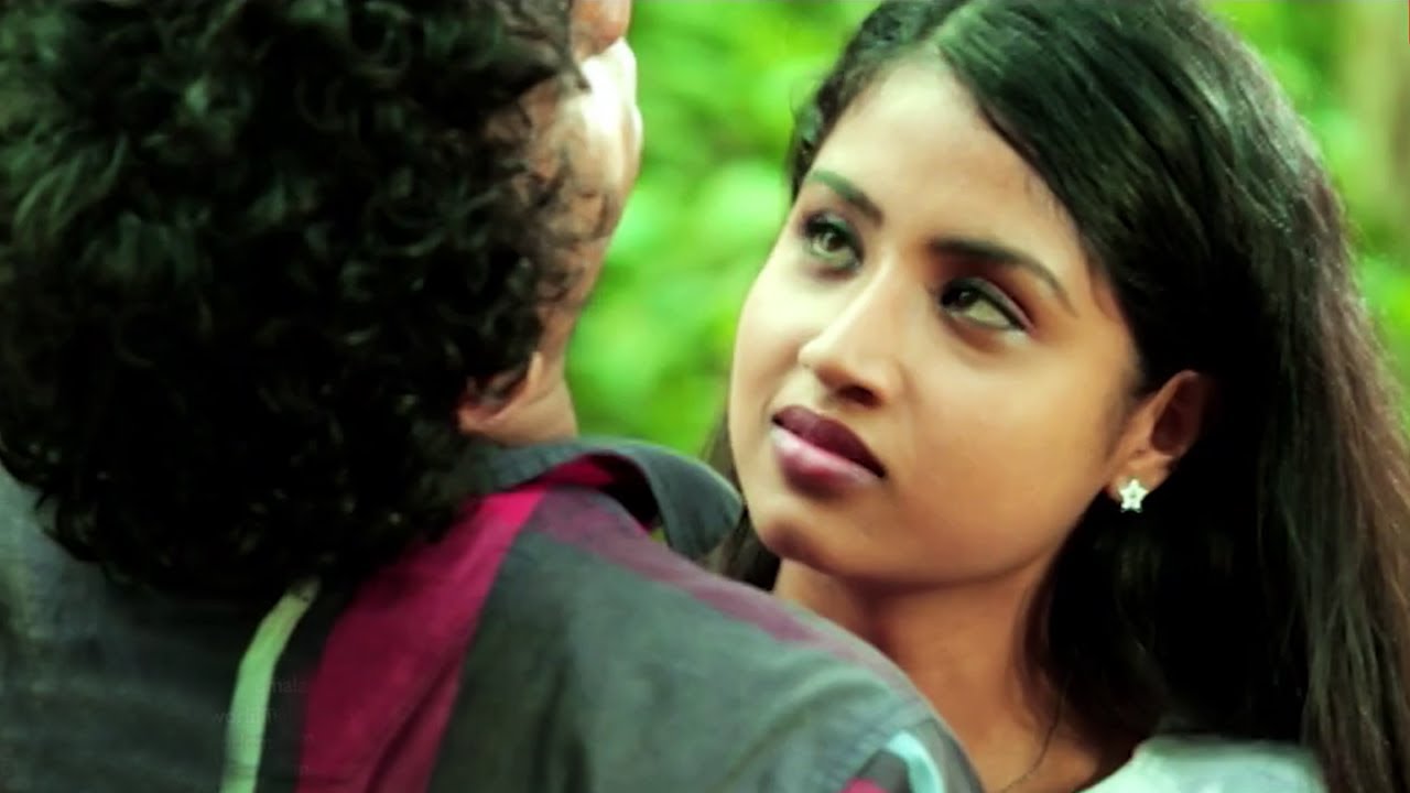 എന്താടി നിനക്ക് ഇവനെയും വേണമെന്നുണ്ടോ ... | Malayalam Movie Scenes ...