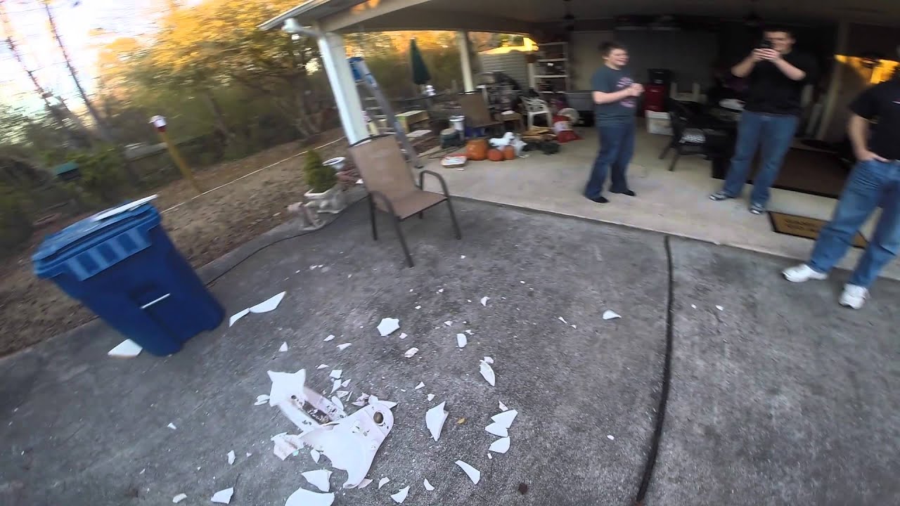 Smashing toilets - YouTube
