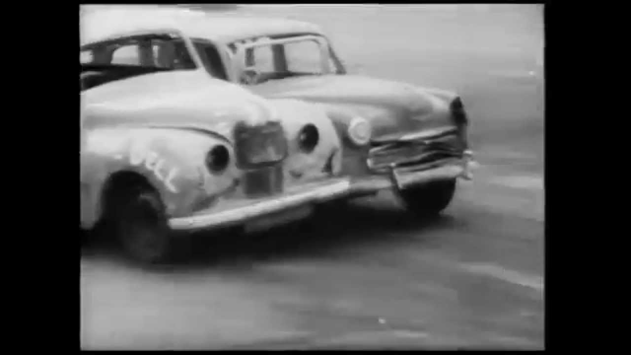 Figure 8 Jalopy Race Vintage Film Footage - YouTube