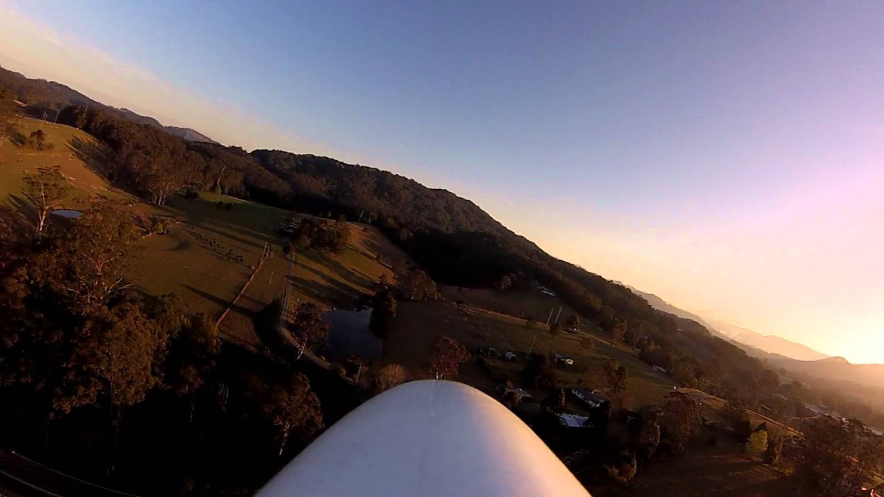 hobbyking bixler 2 fpv go pro hero 3 - YouTube