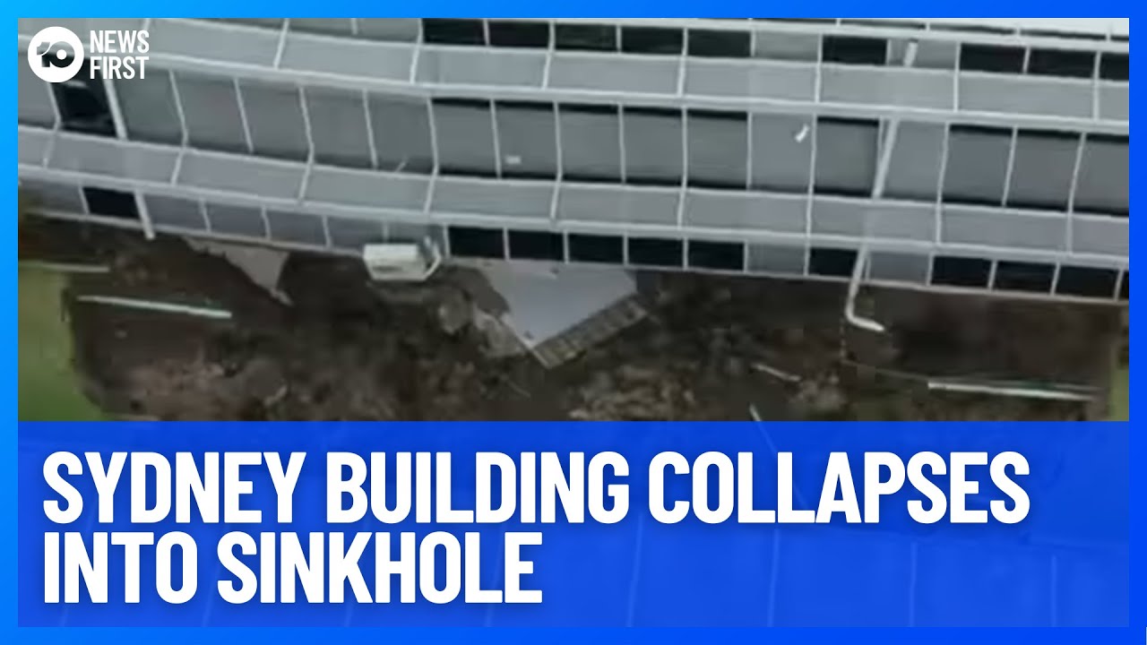 Sydney Building Collapses Into Sinkhole | 10 News First - YouTube