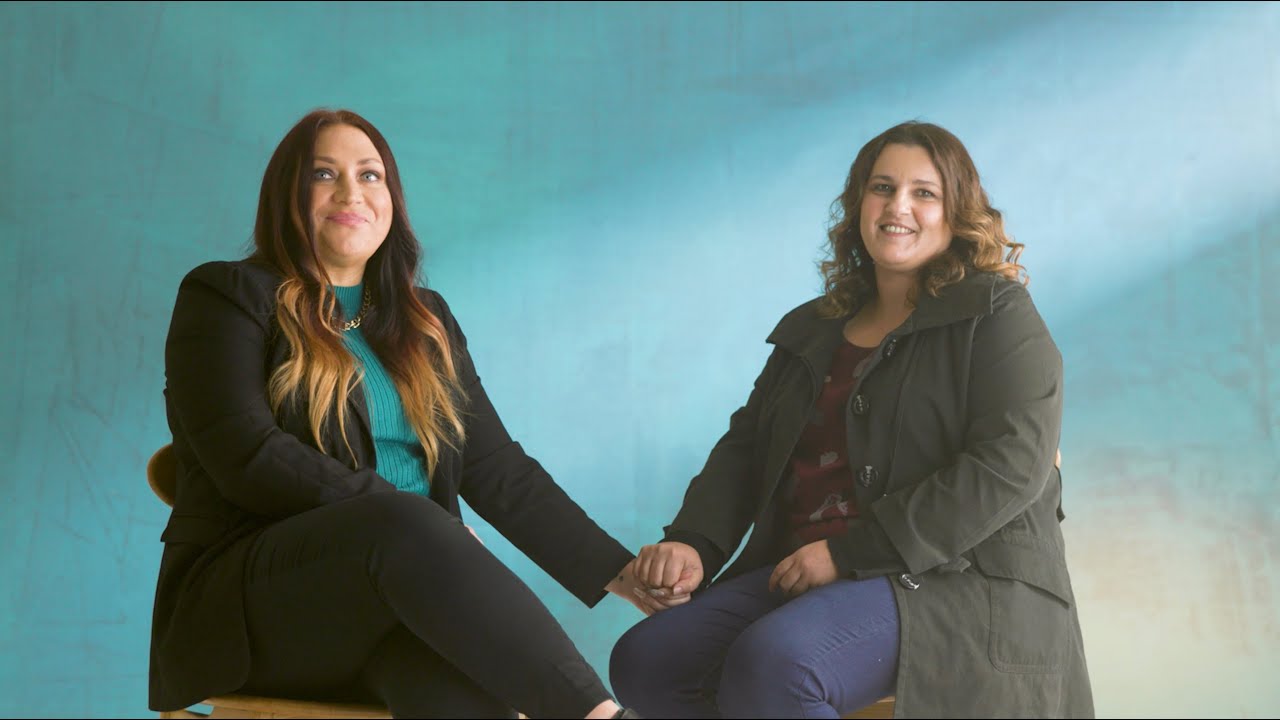 Break the chain: a yarn with Heidi Bradshaw & Annette Toomey - YouTube