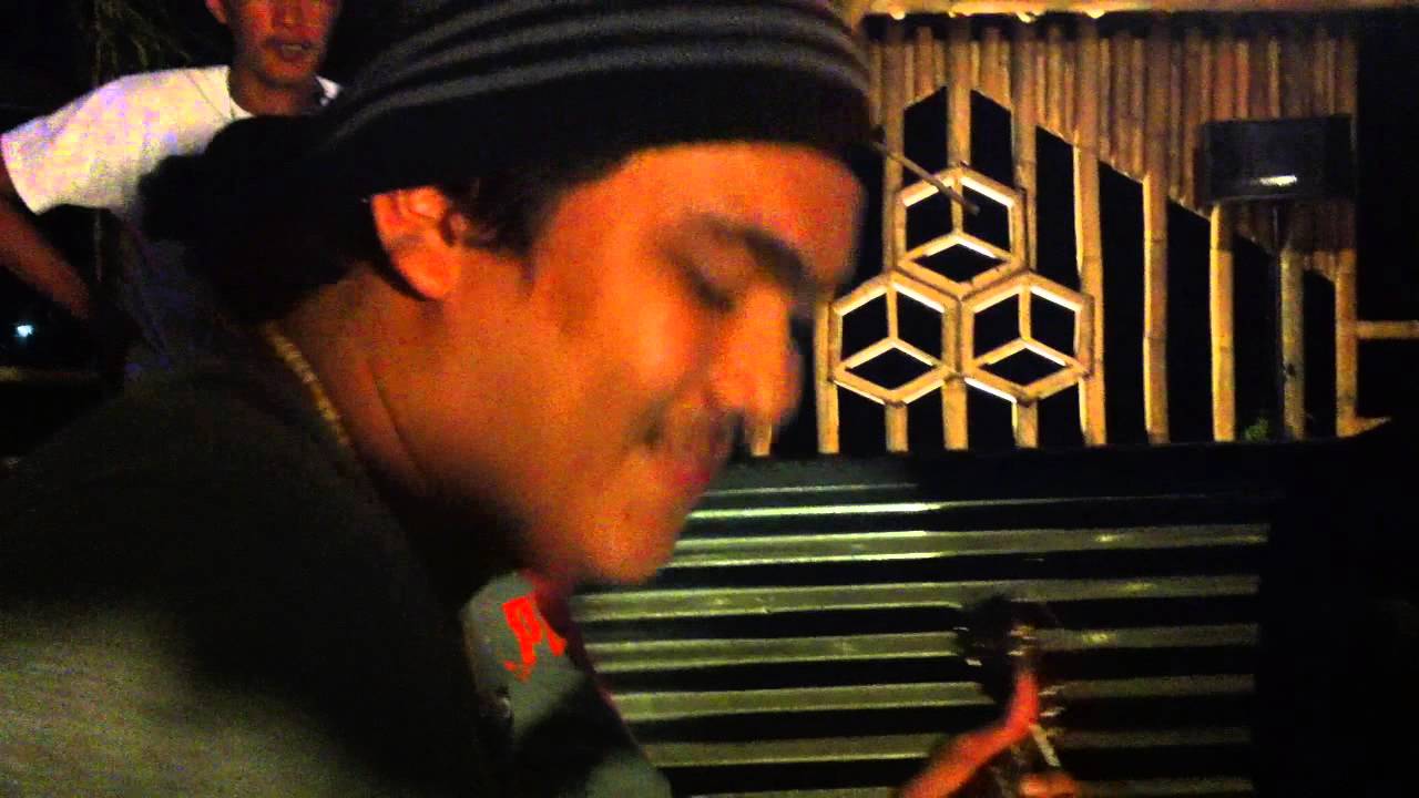 Ang Pag-Ibig Kong Ito by Rence Rapanot @ the BLOC Camp Site - YouTube