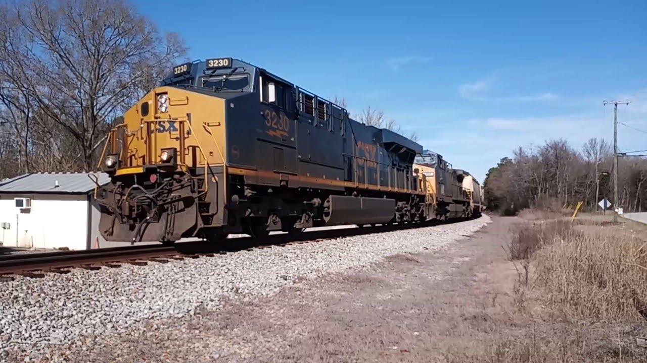 CSXT 3230 Leads CSX Train G346 At Carlisle SC On The CSX Monroe Subdivision - YouTube