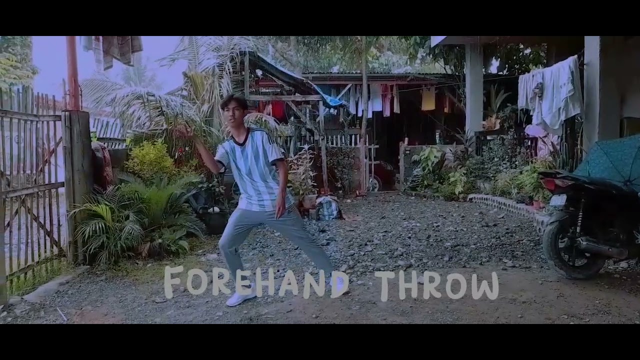 Ultimate Frisbee Basic Skills - YouTube