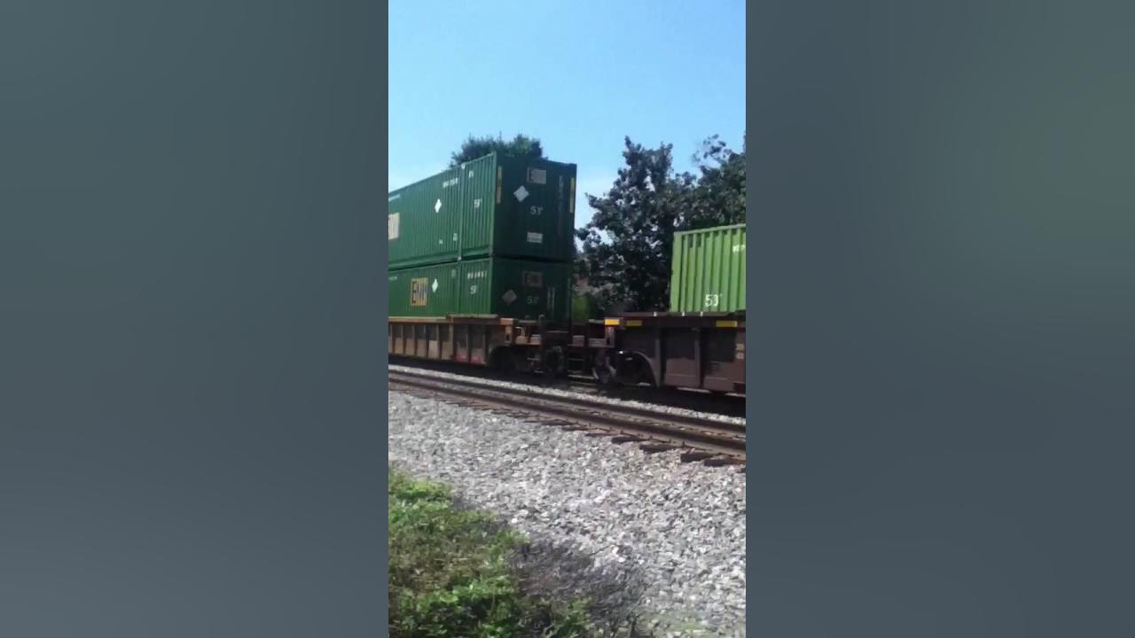 NS 6947 SD60E Leads 213 with an interesting RS5T - YouTube