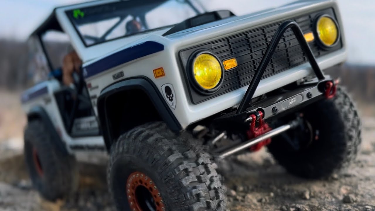 Cinematic Early Bronco up Burnett’s Mound! - YouTube