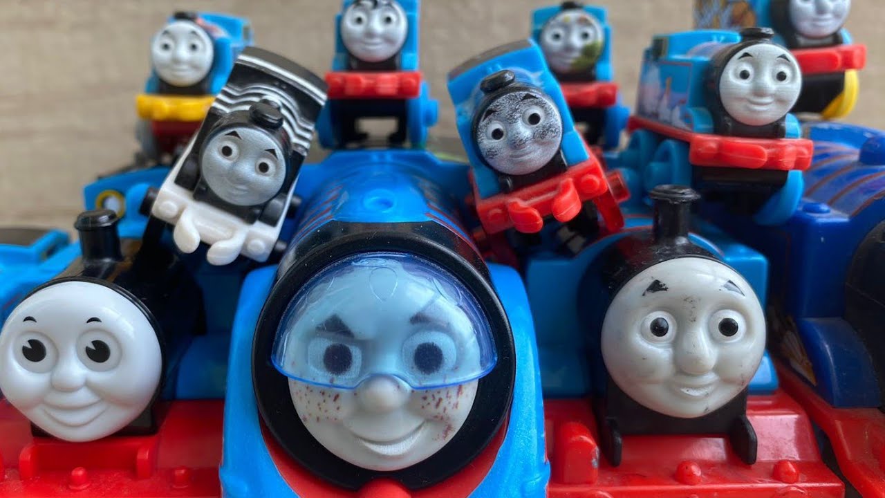 Thomas & Friends Thomas The Tank Engine toys come out of the box - YouTube