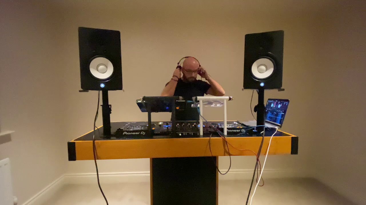 DJ Nigel Boyce - DJs Unite NI x Help Our DJs - The Big Toy Drive for ...