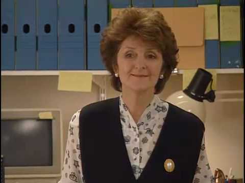 Mr Bean - Episode 13 - "Goodnight Mr Bean" Part 1 - YouTube