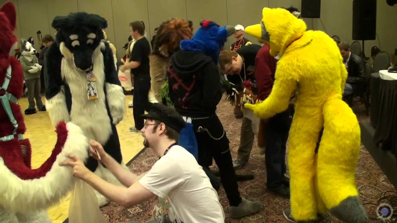 Furnal Equinox 2012 - Fursuit Games part 2 - YouTube