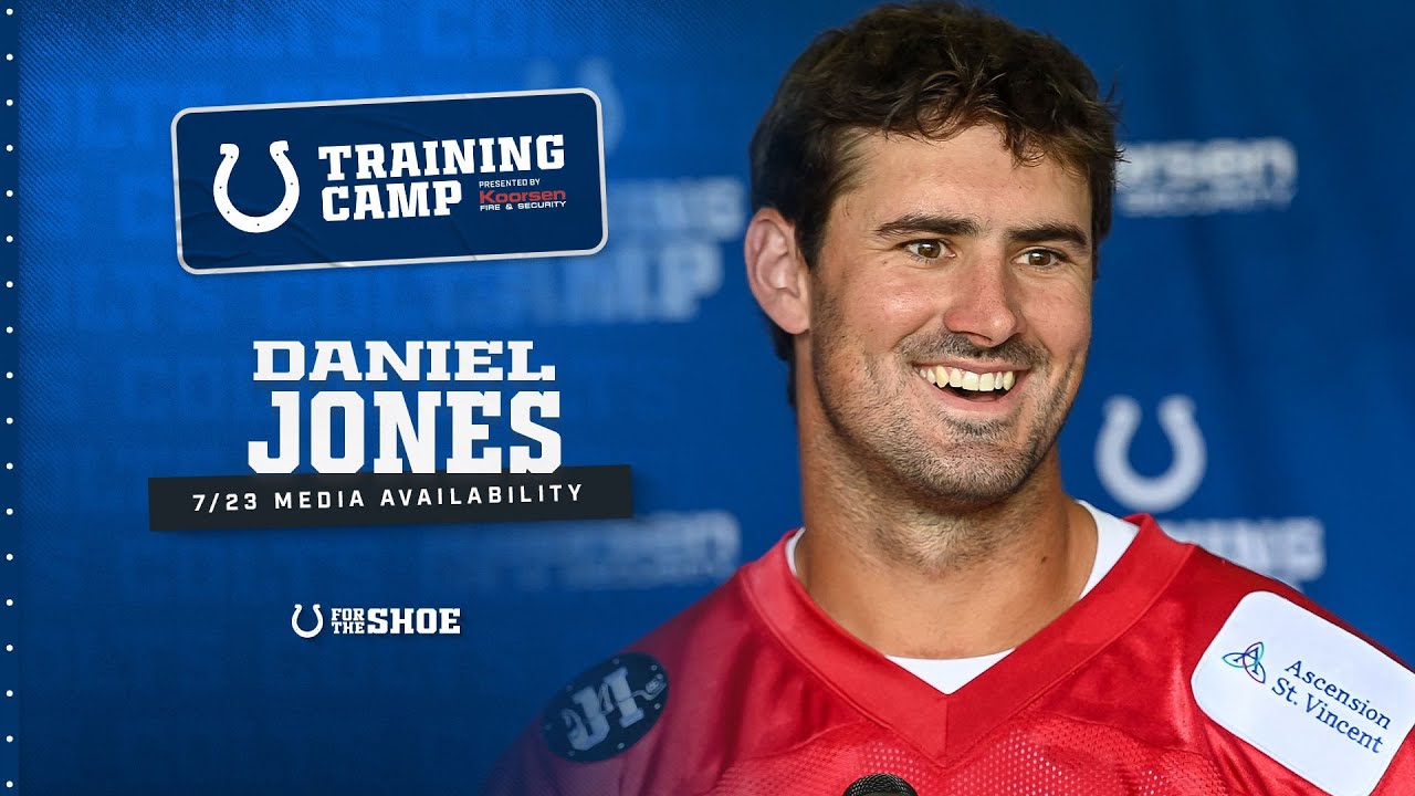 Daniel Jones Training Camp Media Availability : July 23 - YouTube