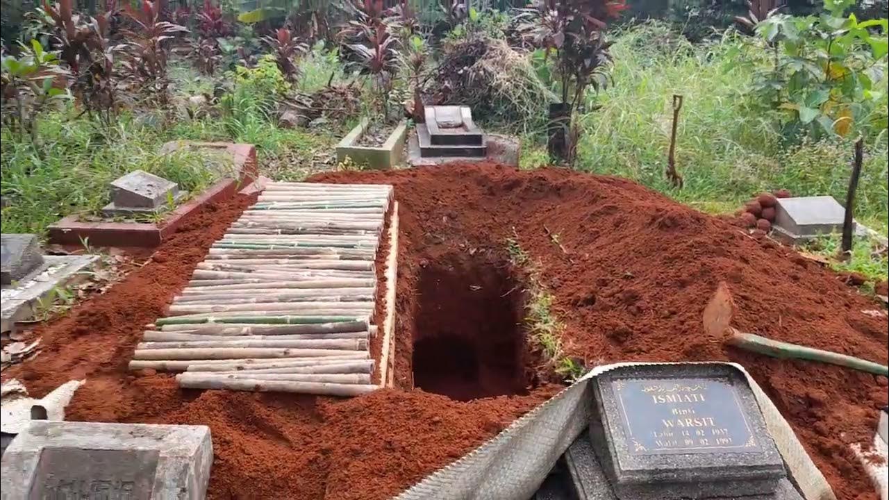 dari tanah kembali ke tanah #cumakanggalimakam - YouTube