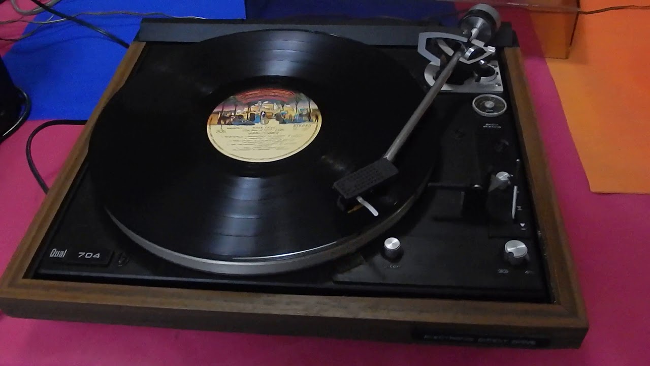 TURNTABLE DUAL CS-704 DSCN3643 - YouTube
