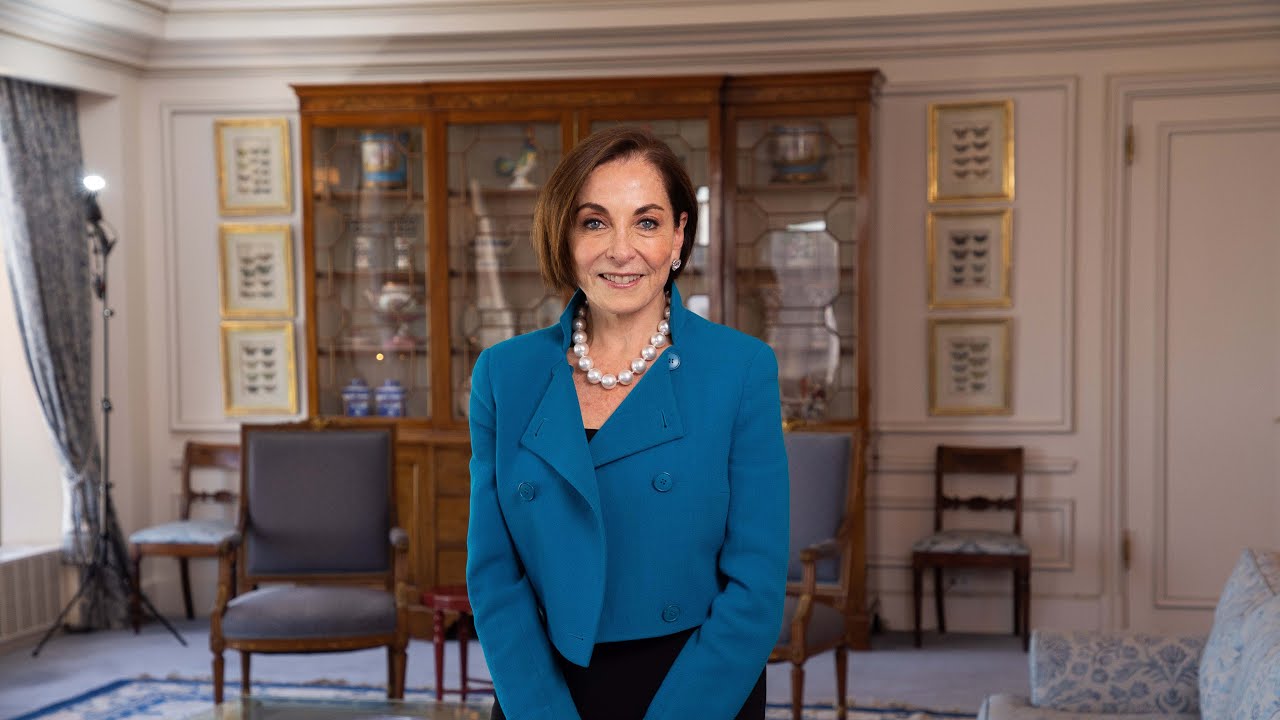 Sara Moss '74 on how NYU Law has always been committed to women - YouTube