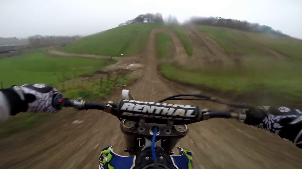 Ashdown MX Track small crash - YouTube