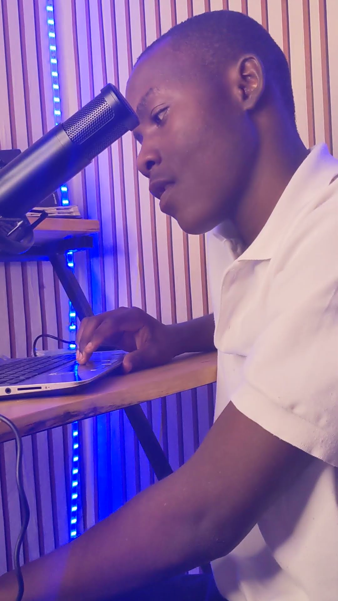 MANENO YA BUSARA #wasafimedia #motivation #kwamunguinawezekana - YouTube