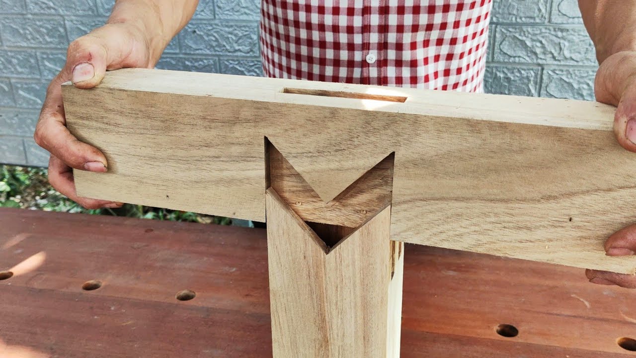 Woodworking // Great techniques of carpenters, Building sturdy wood ...