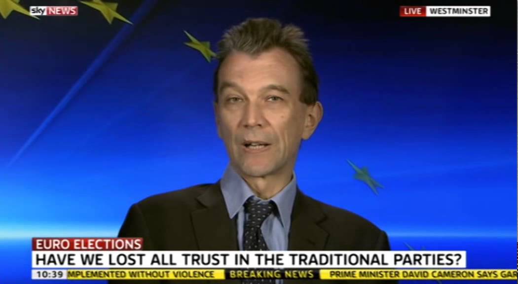 Seb Payne and John Rentoul discuss UKIP on Sky News - YouTube