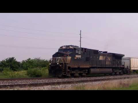 NS 255 @ PENN, IN 6 6 23 NS 9885 - YouTube