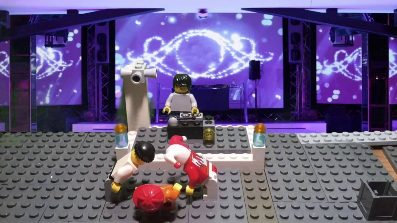 dance lego - YouTube