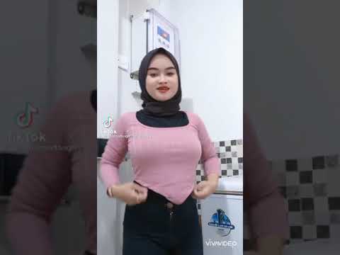 tiktok jilbab gunung gede