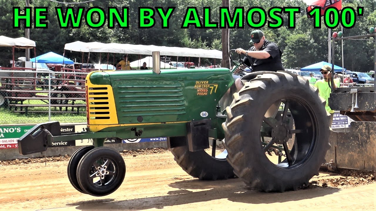 Hot Farm Tractor Pulls, 4500 Pound Farm Tractor Pulling, Farm Stock ...