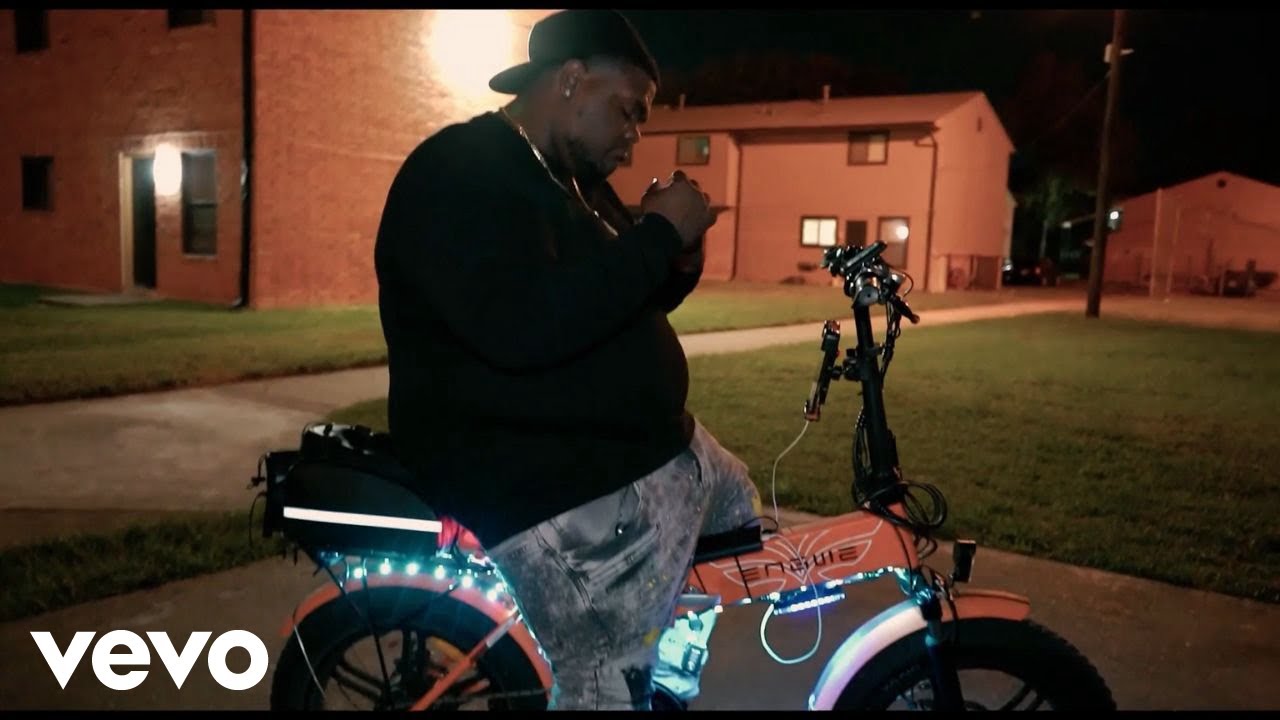 GoReala - Nothing Different (Official Music Video) ft. Leon Cross - YouTube