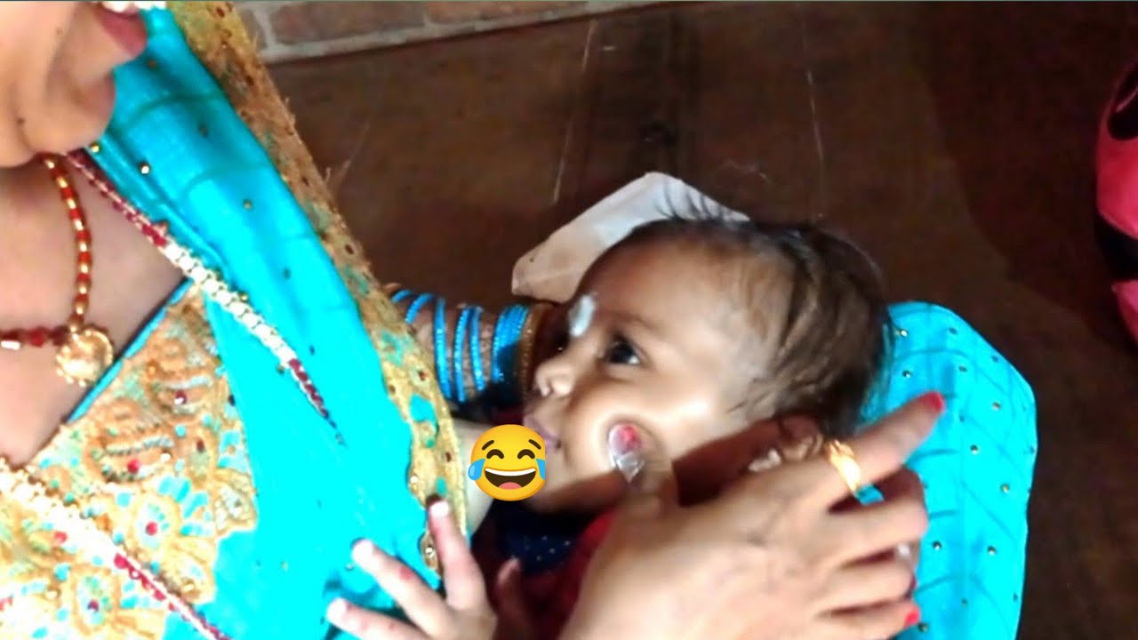 cute small baby maa ke dudh pite huye l how to drink milk children 👍 ...