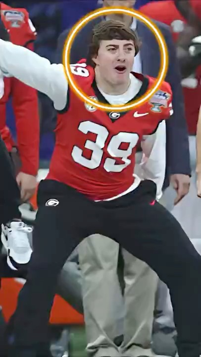 Remember the sideline player who ran into a ref and killed Georgia’s ...