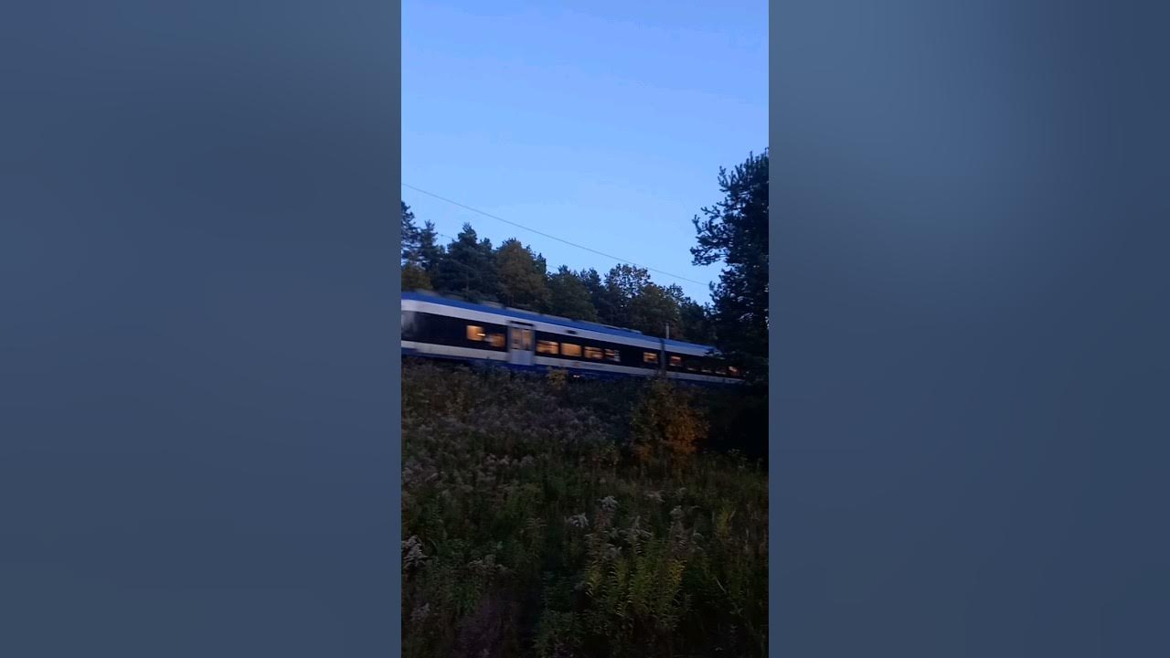 #train #kolej #trainspotting #pociagi #railway #świętokrzyskie #electrictrain #pociag #pkp - YouTube