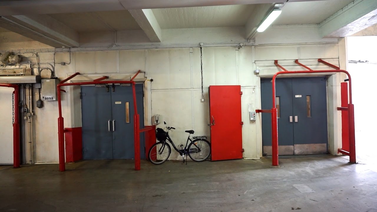 Machine Room Tour! 1952 Fortuna Mek. Verksted winding drum traction ...